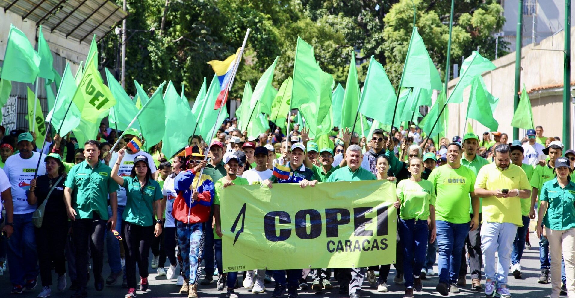 Copei cerró campaña en multitudinario acto en Caracas